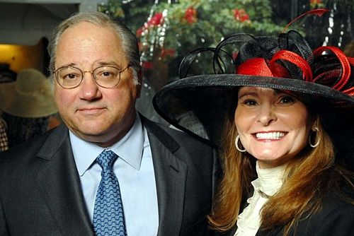 Lương CEO Mỹ gấp 200 lần nhân viên | Vietstock