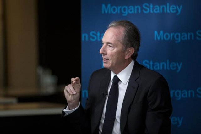 CEO Morgan Stanley kêu gọi Fed sớm nâng lãi suất | Vietstock