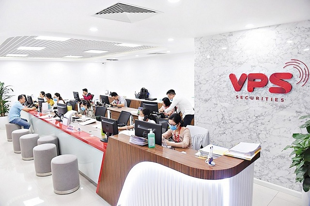 Lãi trước thuế quý 2 của VPSS rơi mất 60%, cho vay margin gần gấp đôi ...