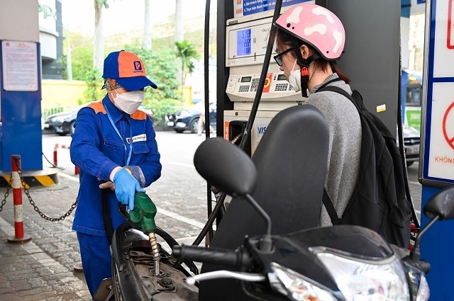 Giá xăng, dầu tăng lần thứ 2 liên tiếp, xăng RON95 lên gần 22,500 đồng ...