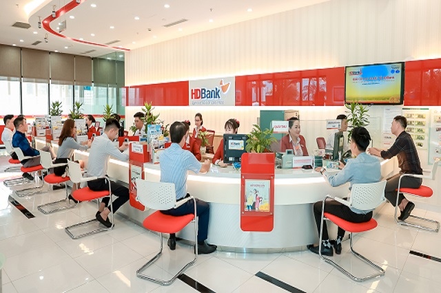 HDBank chốt quyền chia cổ tức bằng tiền và cổ phiếu tổng tỷ lệ 30% ...