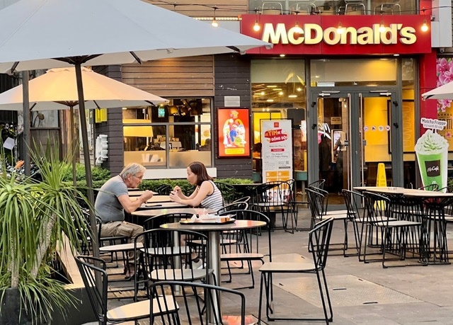 McDonald’s đóng cửa chi nhánh Bến Thành sau 10 năm hoạt động | Vietstock