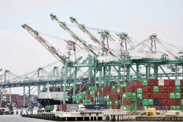 Mỹ: Lượng hàng hóa tăng đột biến, các cảng biển có nguy cơ tắc nghẽn ...