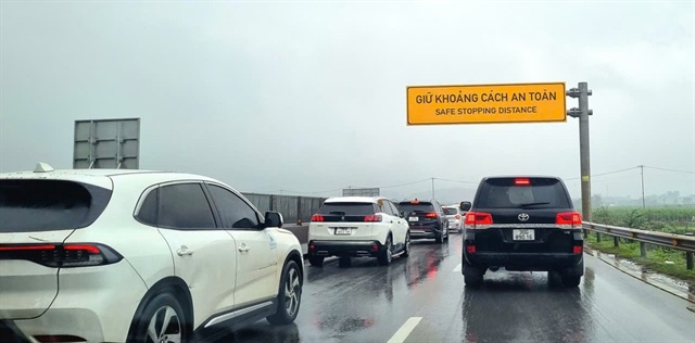 Mở rộng toàn tuyến cao tốc Bắc - Nam lên 6 làn xe, phấn đấu khởi công ...