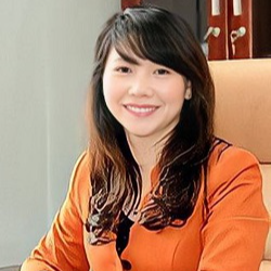 Phạm Thị Lan Hương - Hồ sơ lãnh đạo | VietstockFinance